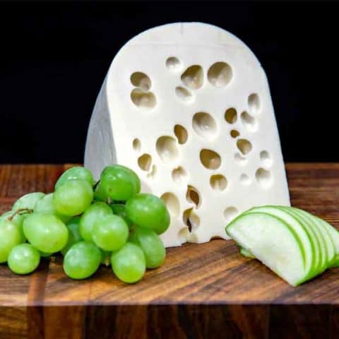 Chalet Cheese Haus | Green County Cheese, Sweets, & Gifts